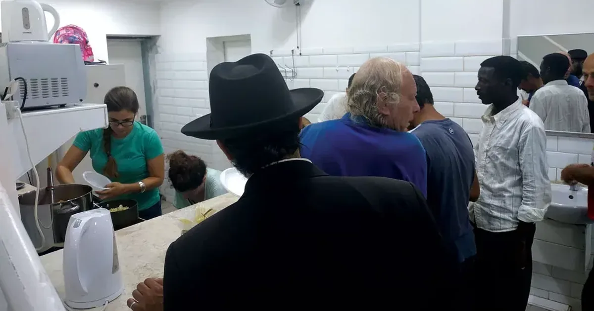 Maoz Israel | Maoz Partners with Moti Cohen to Feed Tel Aviv!
