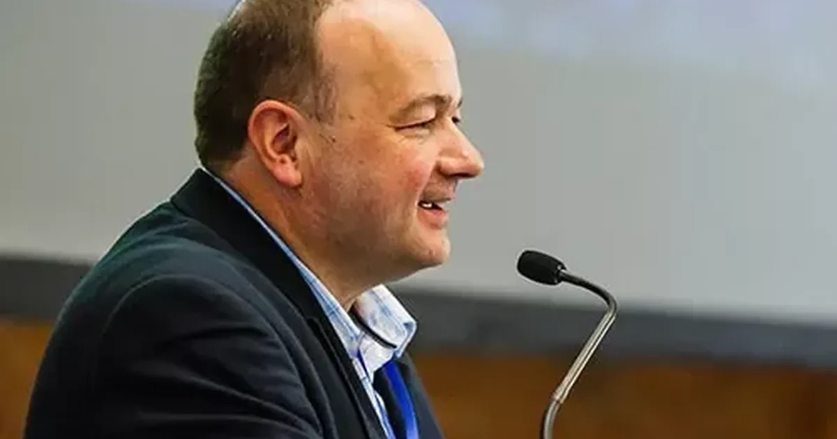 Maoz Israel | Brian Greenaway